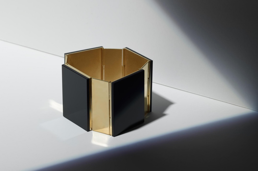 Modern Mechanics | uncommon matters