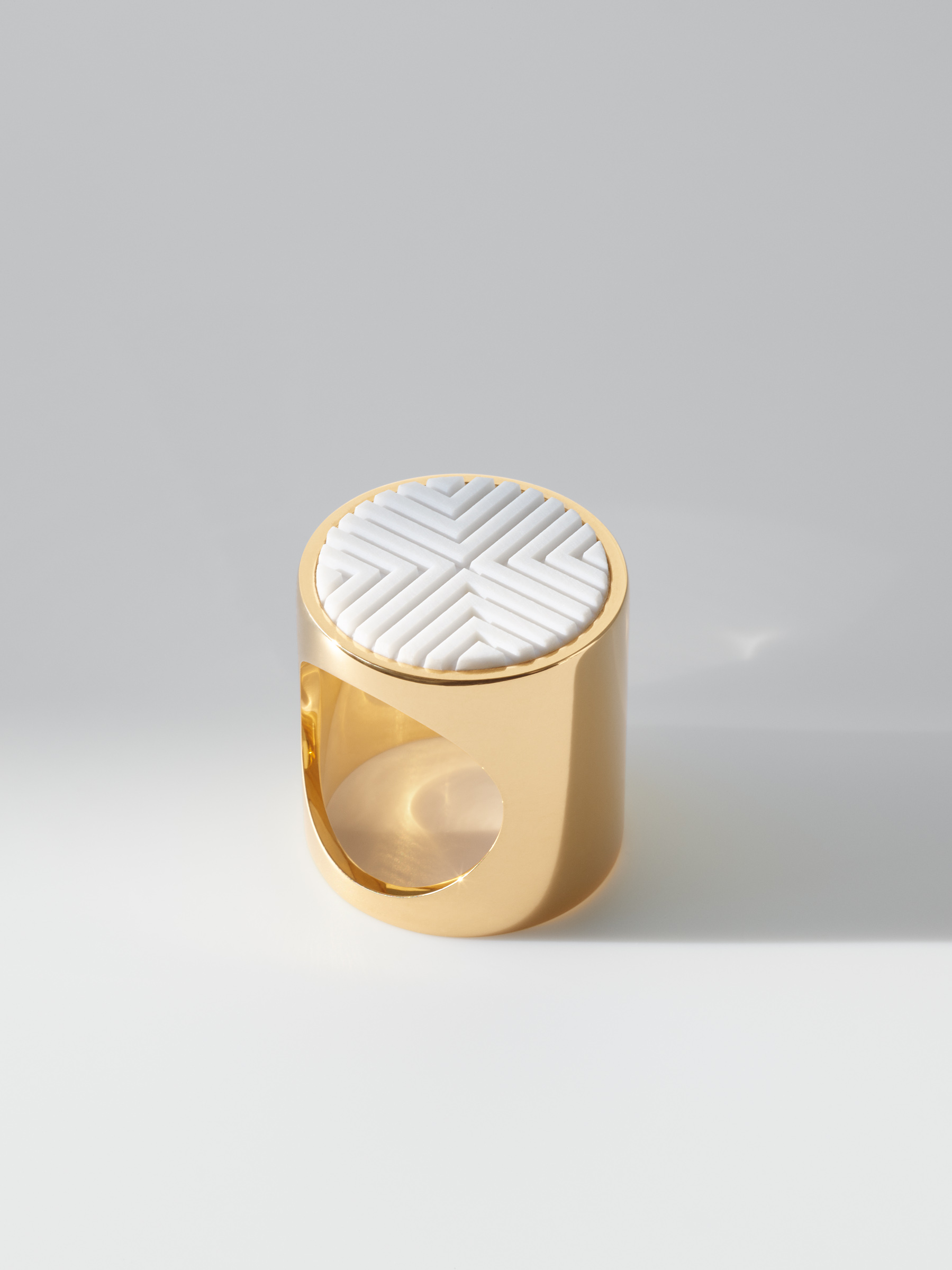 Olfactive Objects | uncommon matters